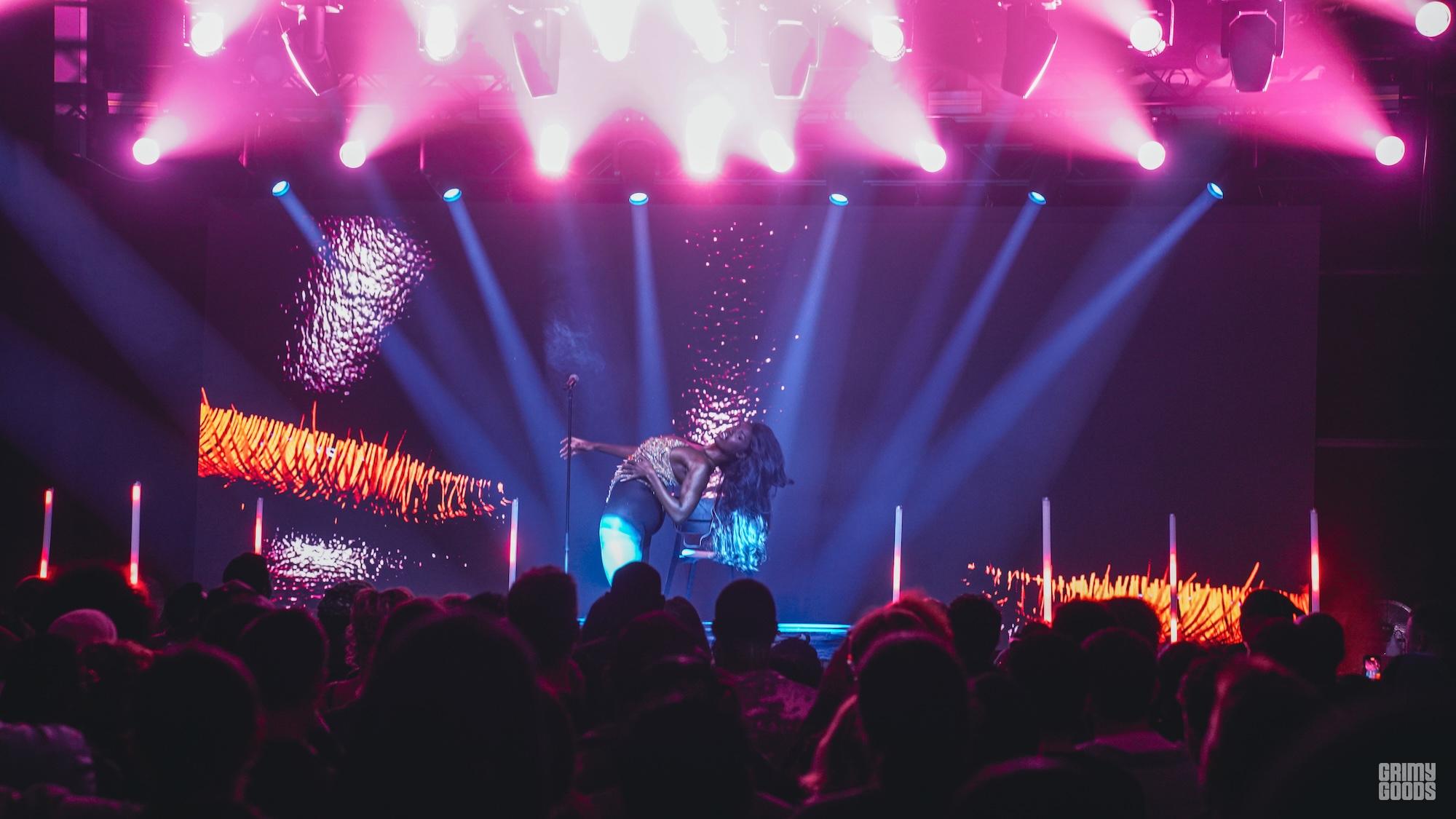 Photos and Show Review: Tanerélle at The Bellwether, Los Angeles ...