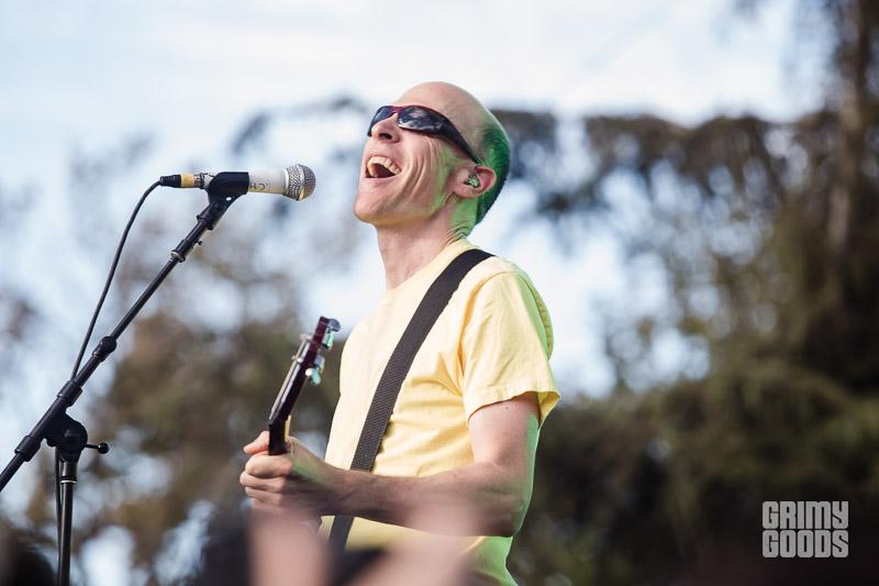 Stream Presidents of the United States of America's live performance at ...