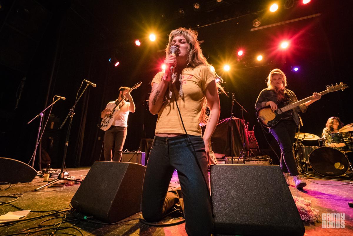 LP shines for adoring fans at El Rey Theatre - Grimy Goods