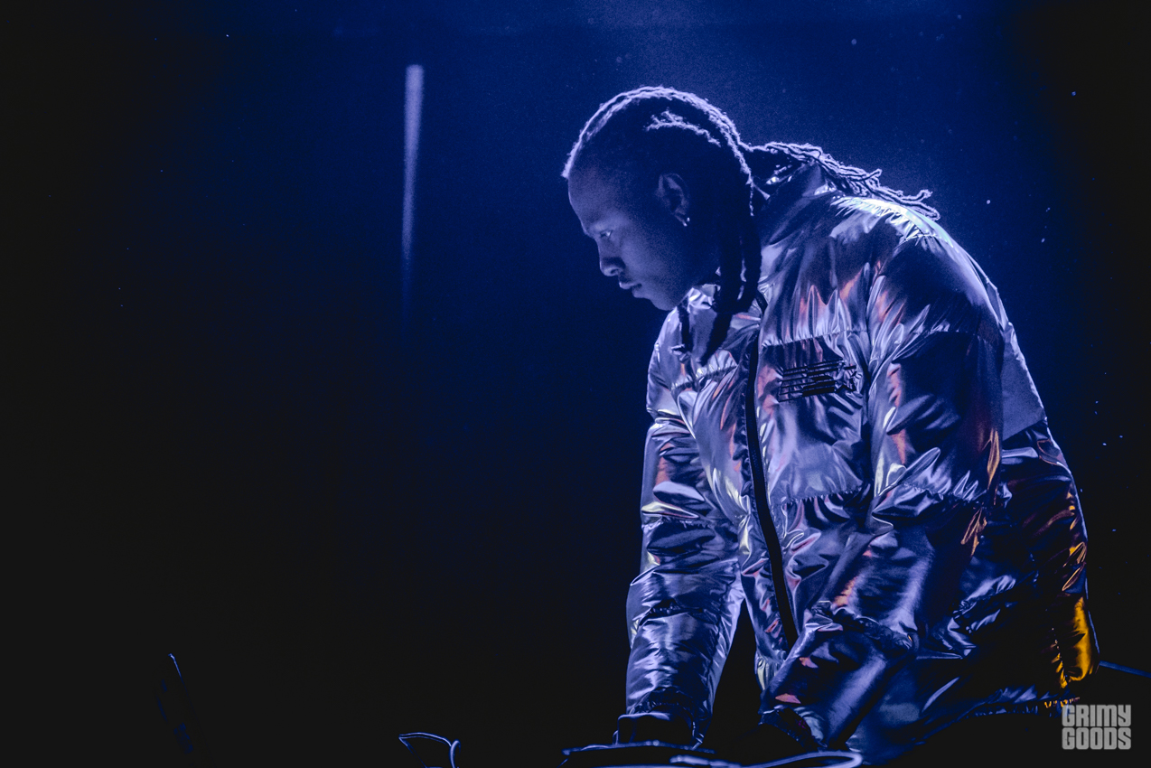 Torii Wolf captivates at The Echo with songs off her DJ Premier ...