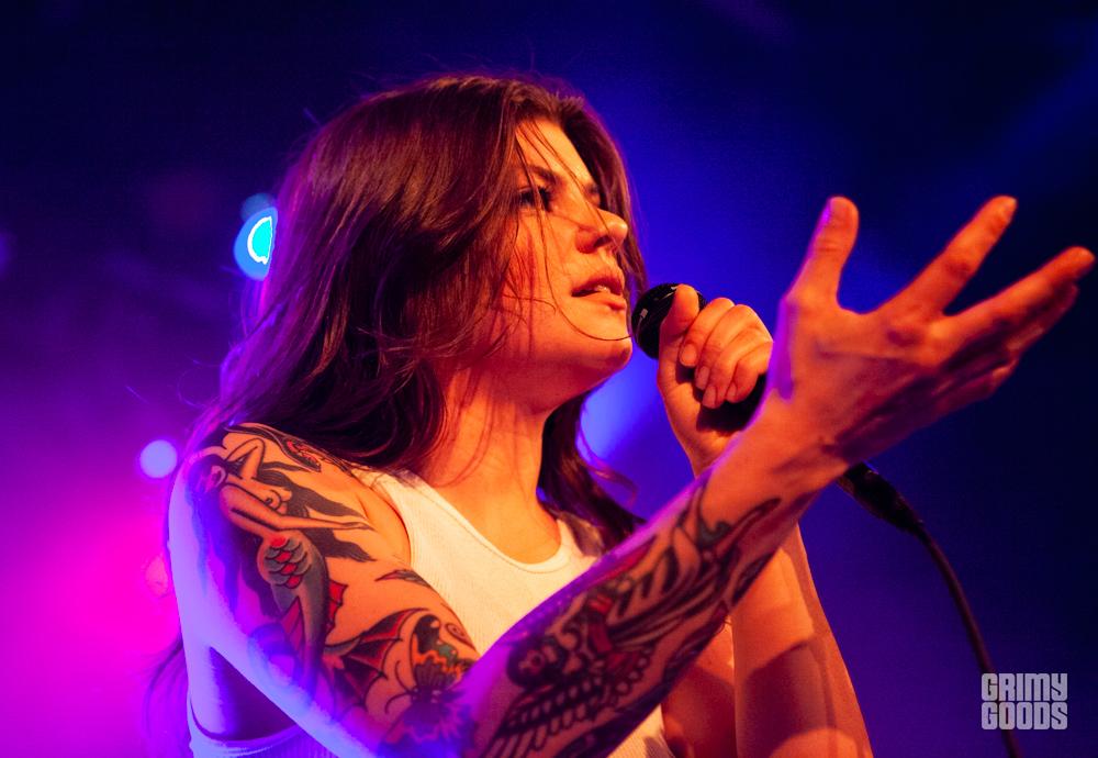 Donna Missal Empowers and Inspires with incredible performance at El ...