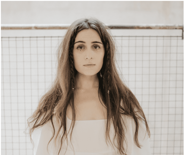 Album Review: dodie finds beauty in the struggle on debut “Build A ...