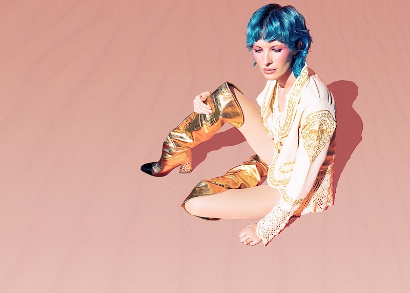 Joy Downer Shares Heartfelt New Single ”Chain Reaction” Featuring Beck ...