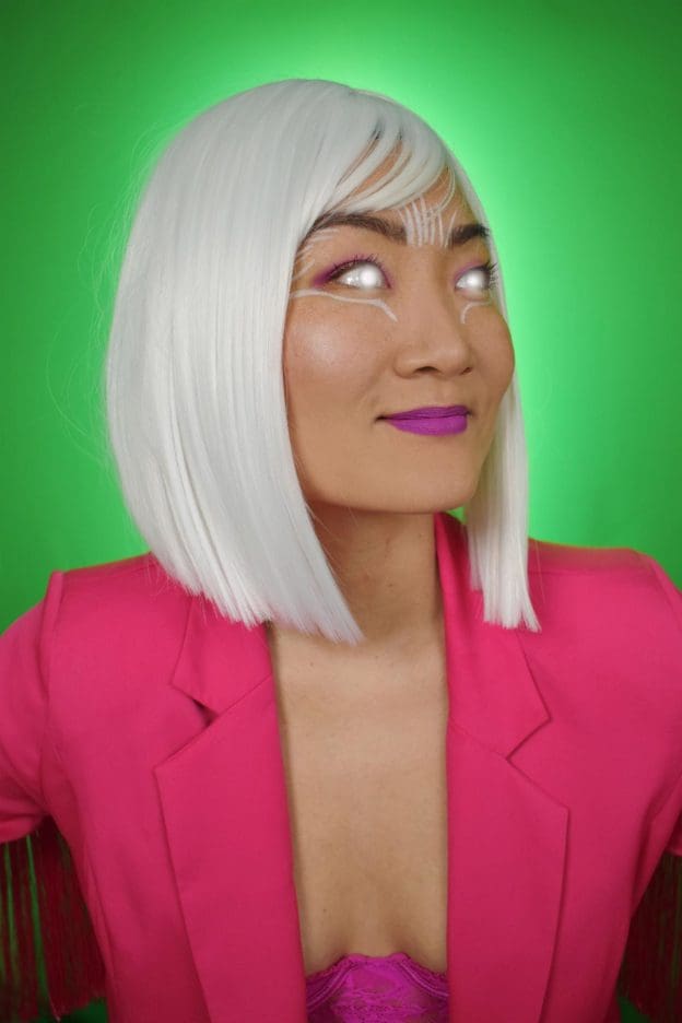 KAYE is back with a luminous pop banger "Neon God" - Grimy Goods - A ...