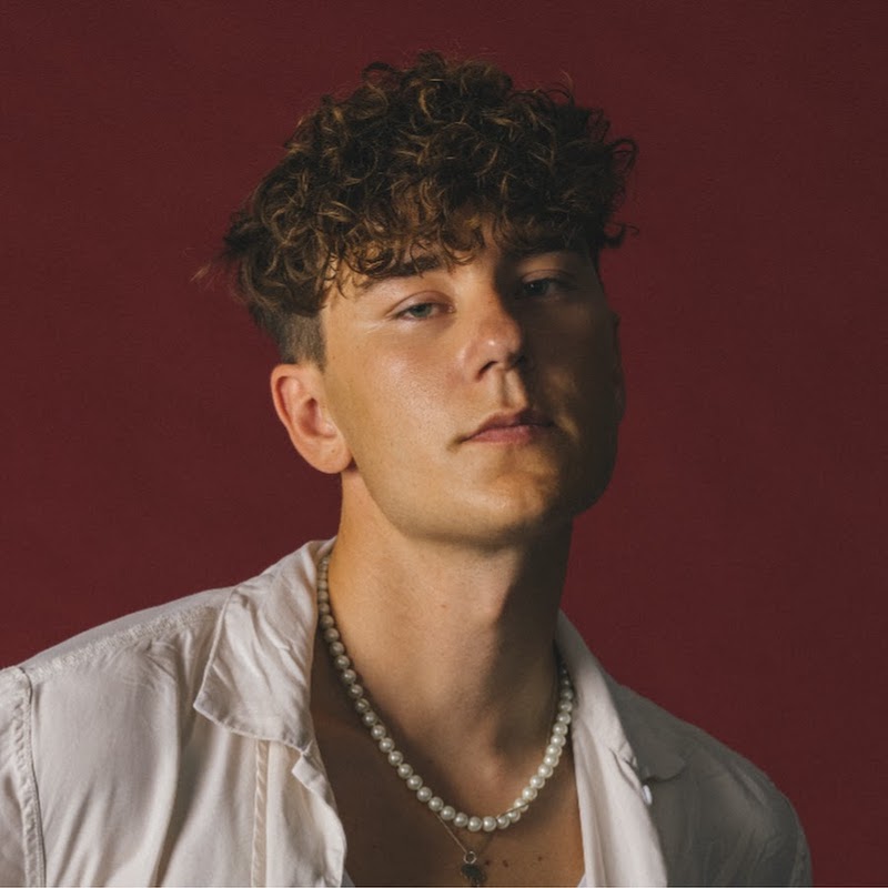 Artists You Need To Know: Folk House Artist BUNT. Drops New Track ...