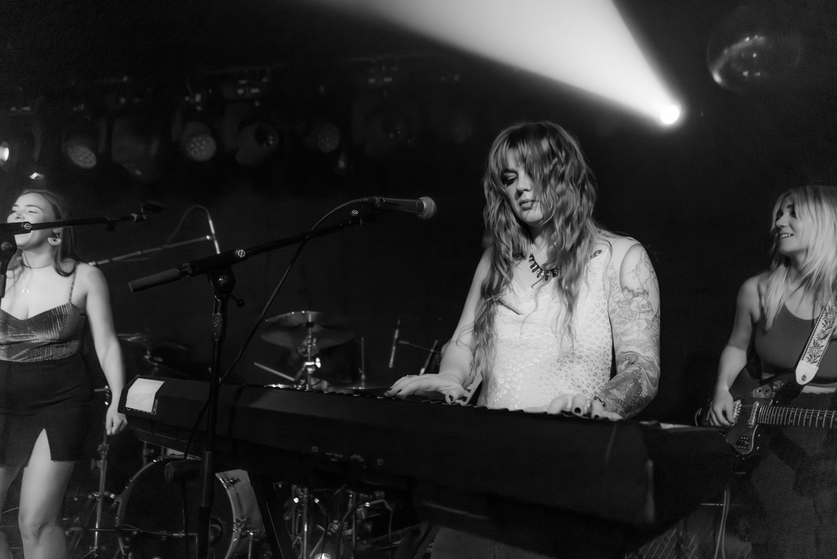 Between and Beyond the Trenches: A Night with Sarah Ault, joined by ...