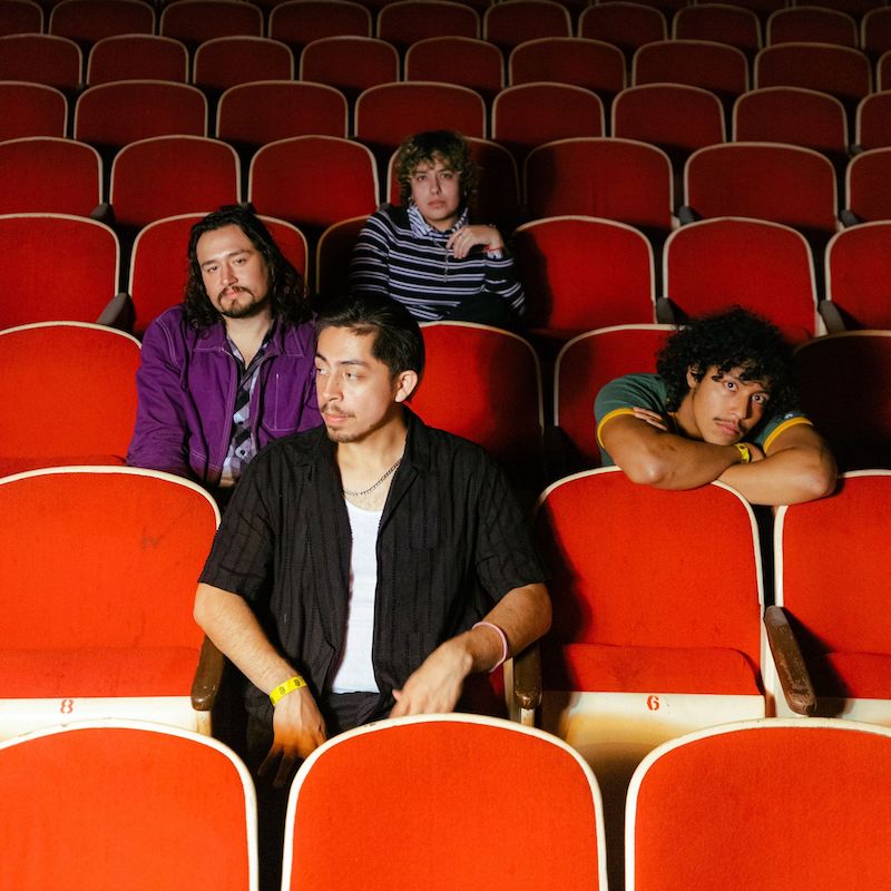 Luna Luna Have Eyes For "Solo Tú" On New Single And Music Video - Grimy ...