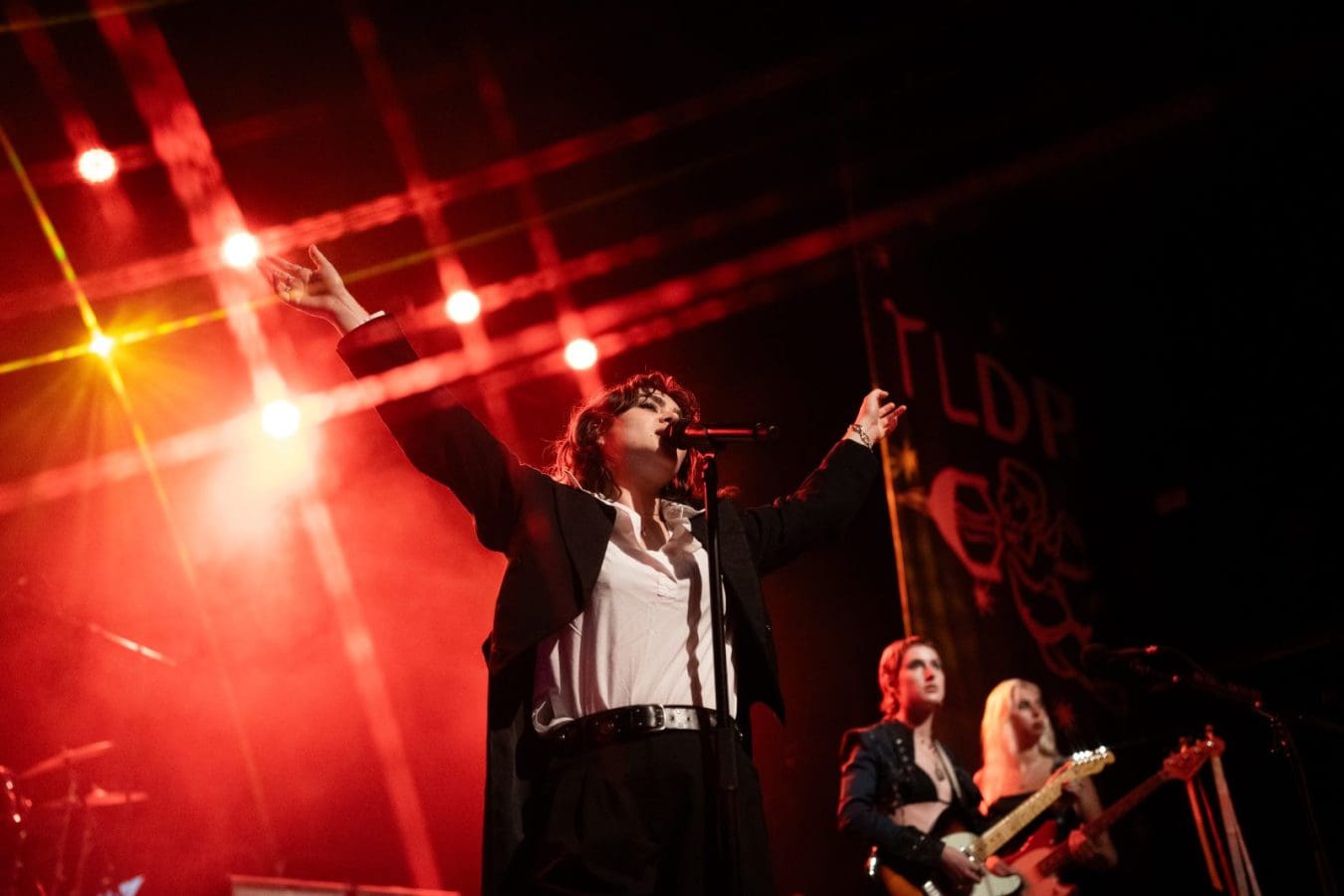 Show Review & Photos: The Last Dinner Party hosts a ravishing final ...