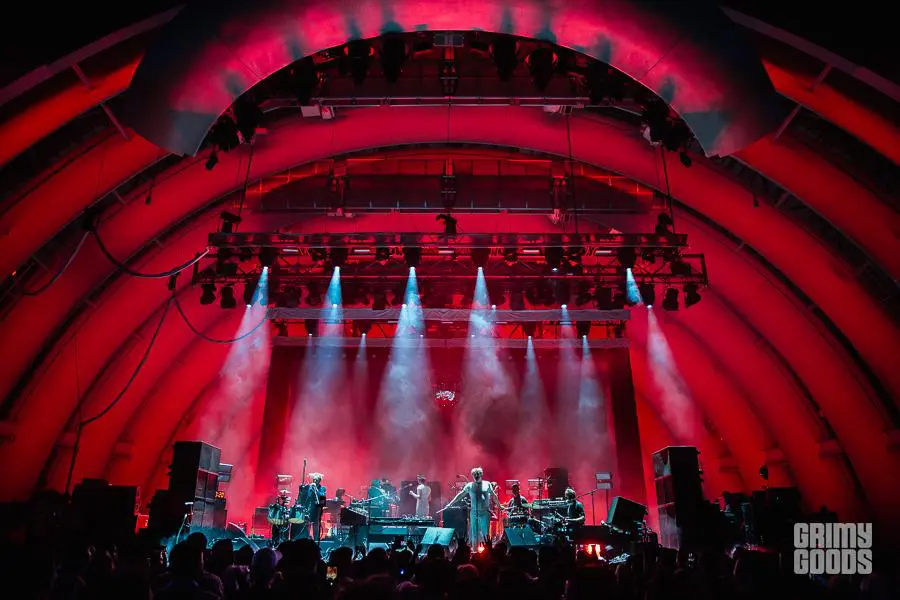 It looks like LCD Soundsystem and Pulp will co-headline the Hollywood ...