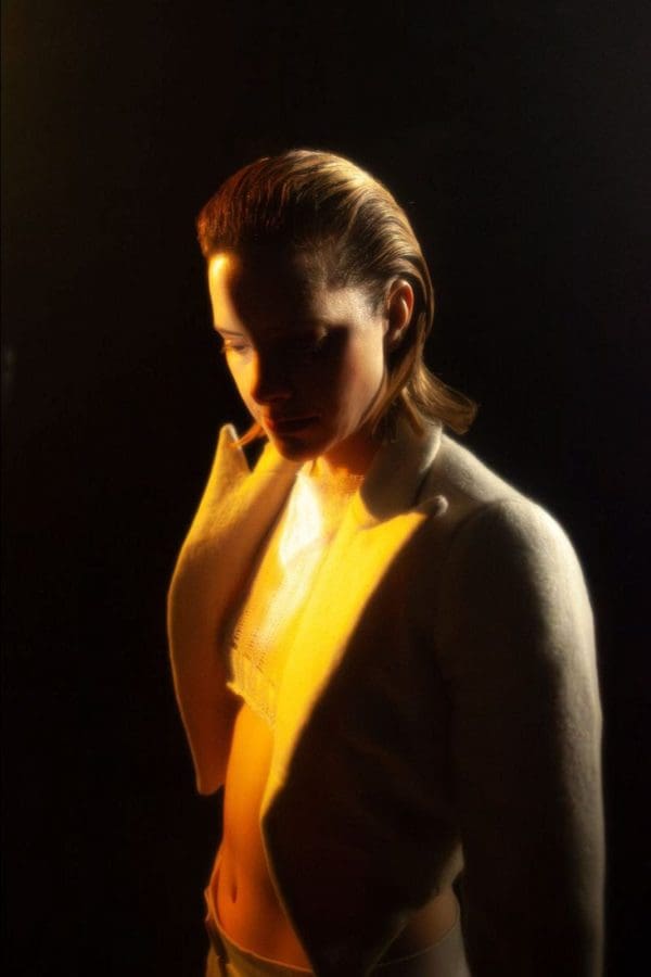 Music Artists You Should Know: Anika — Get Ready for an Abyss Sommer