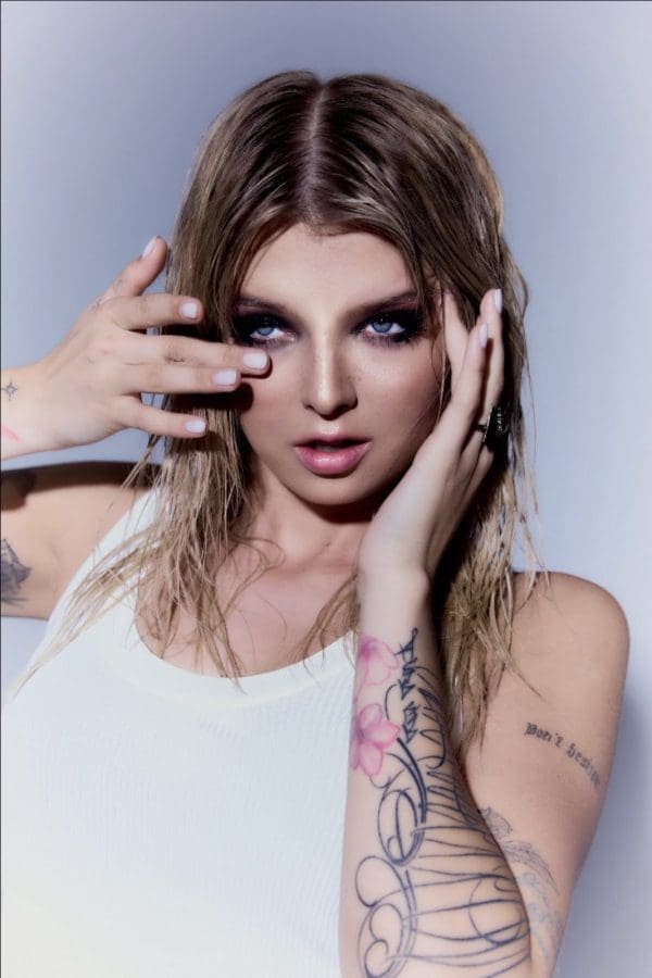 Best New Music: Joalin “GUM” — a shape-shifting pop bop - Grimy Goods ...